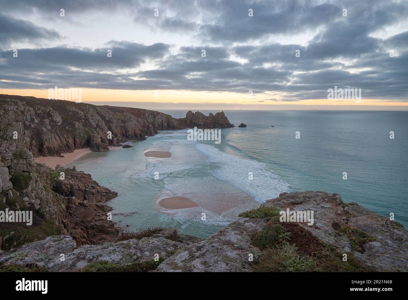 Cornwall sunrises hi-res stock photography and images - Alamy