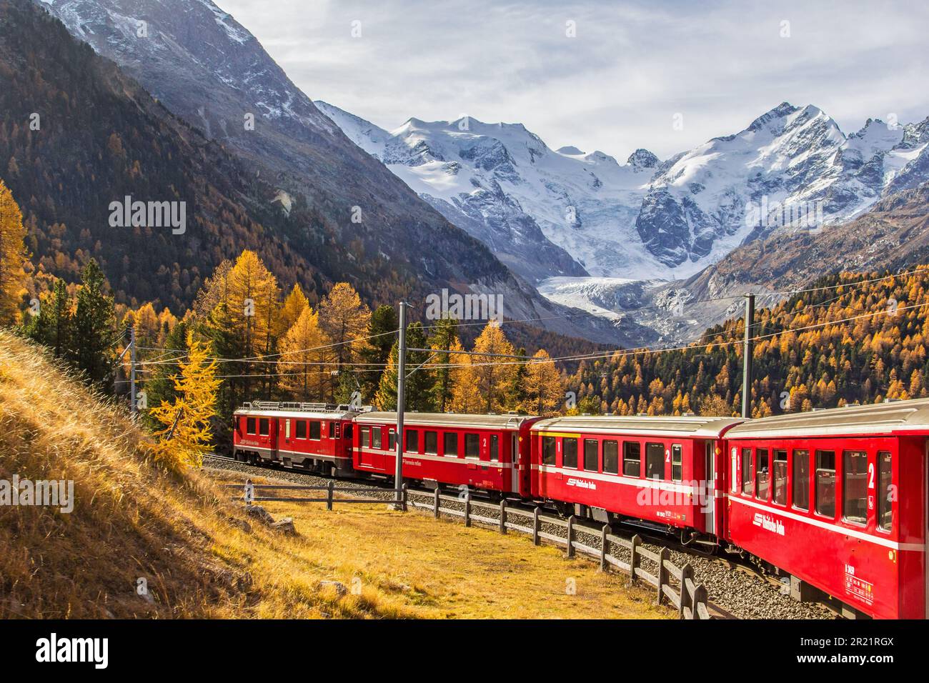 Glacier express train in summer hi-res stock photography and images - Alamy