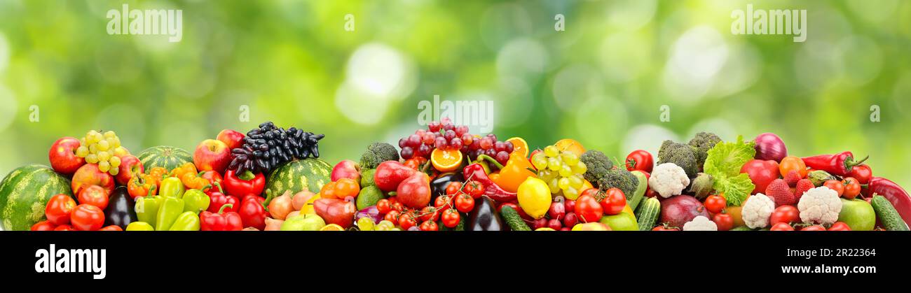 Set blurred green background hi-res stock photography and images - Alamy