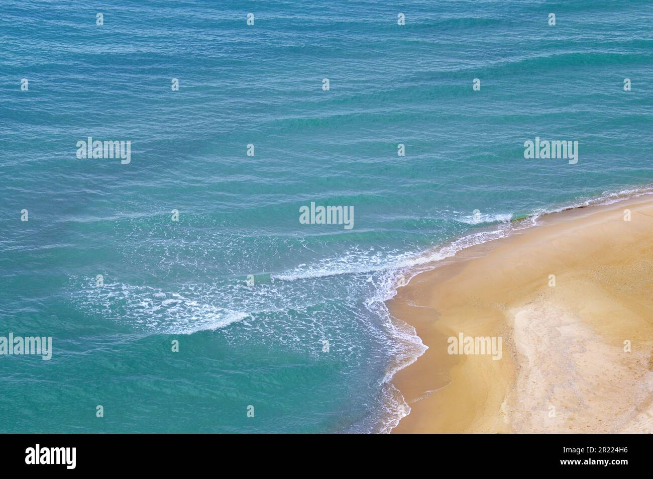 Beautiful waves and surf hi-res stock photography and images - Alamy