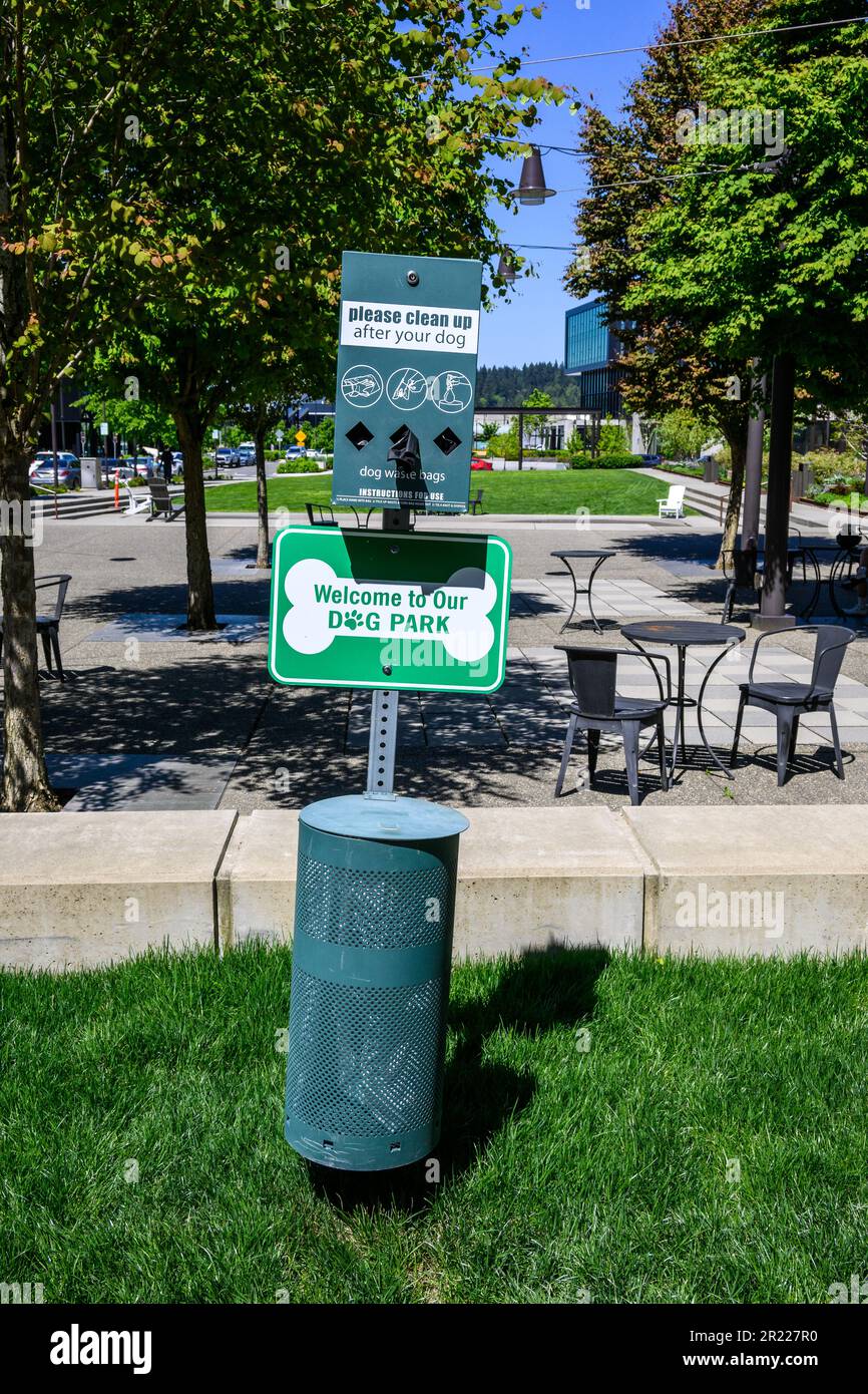 BELLEVUE, WA, USA – MAY 3, 2023: Spring District, dog park welcome sign ...