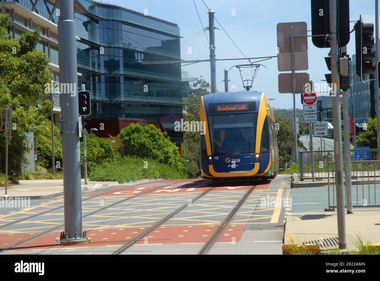 Griffith University Station, G:link, Gold Coast Light Rail, Gold Coast ...