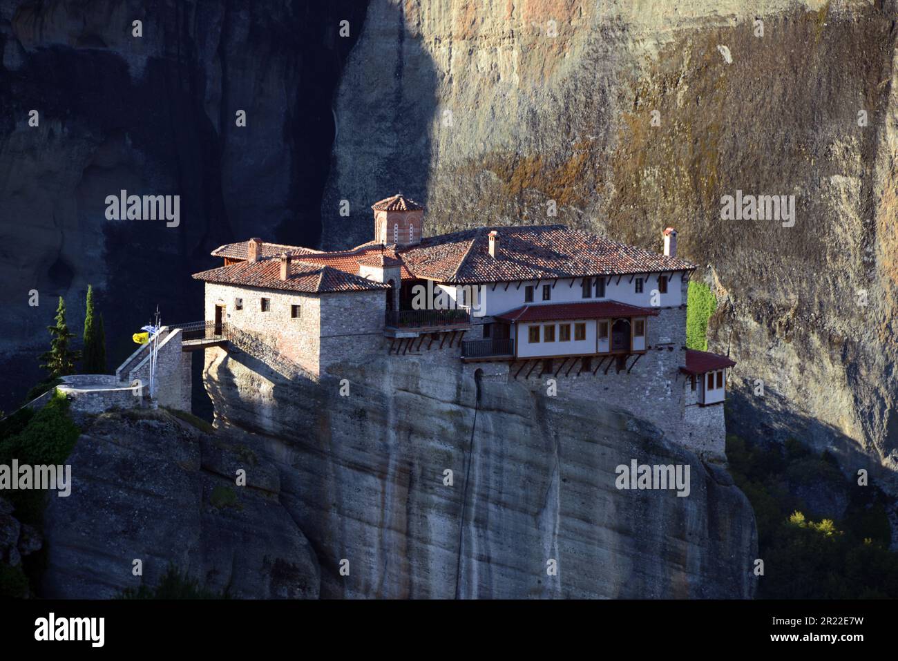 The Meteors, the monastery Roussanou, Greece, Thessaly Stock Photo - Alamy