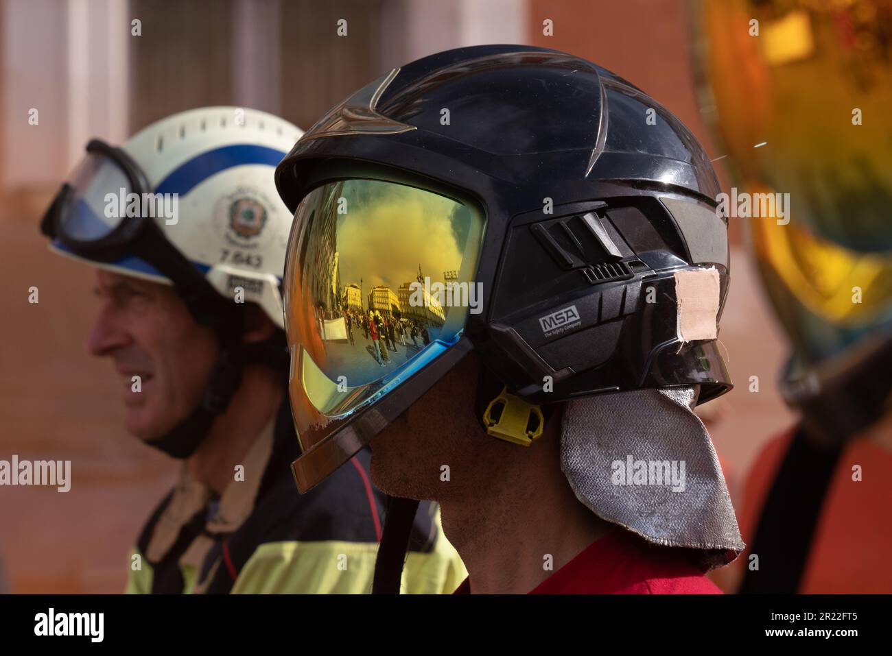 Spanish firefighters hi-res stock photography and images - Alamy