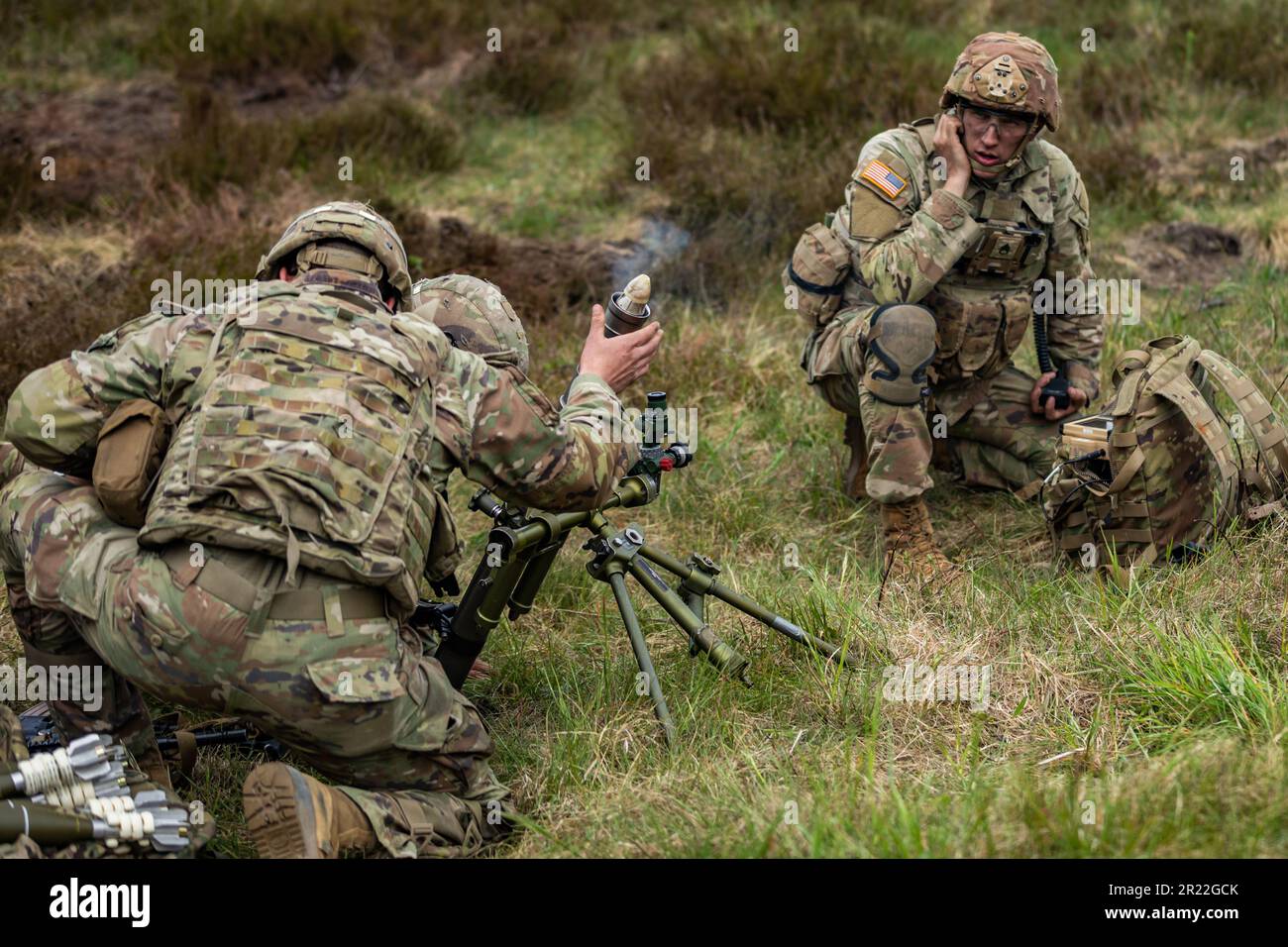 U.S. Soldiers assigned to the Lightning Troop, 3rd Squadron, 2nd ...