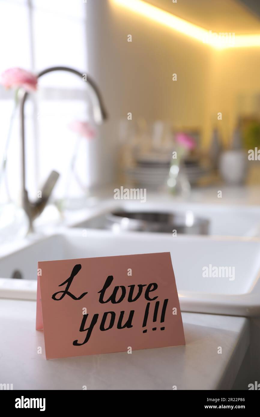 Love handwritten message on sticky hi-res stock photography and images ...