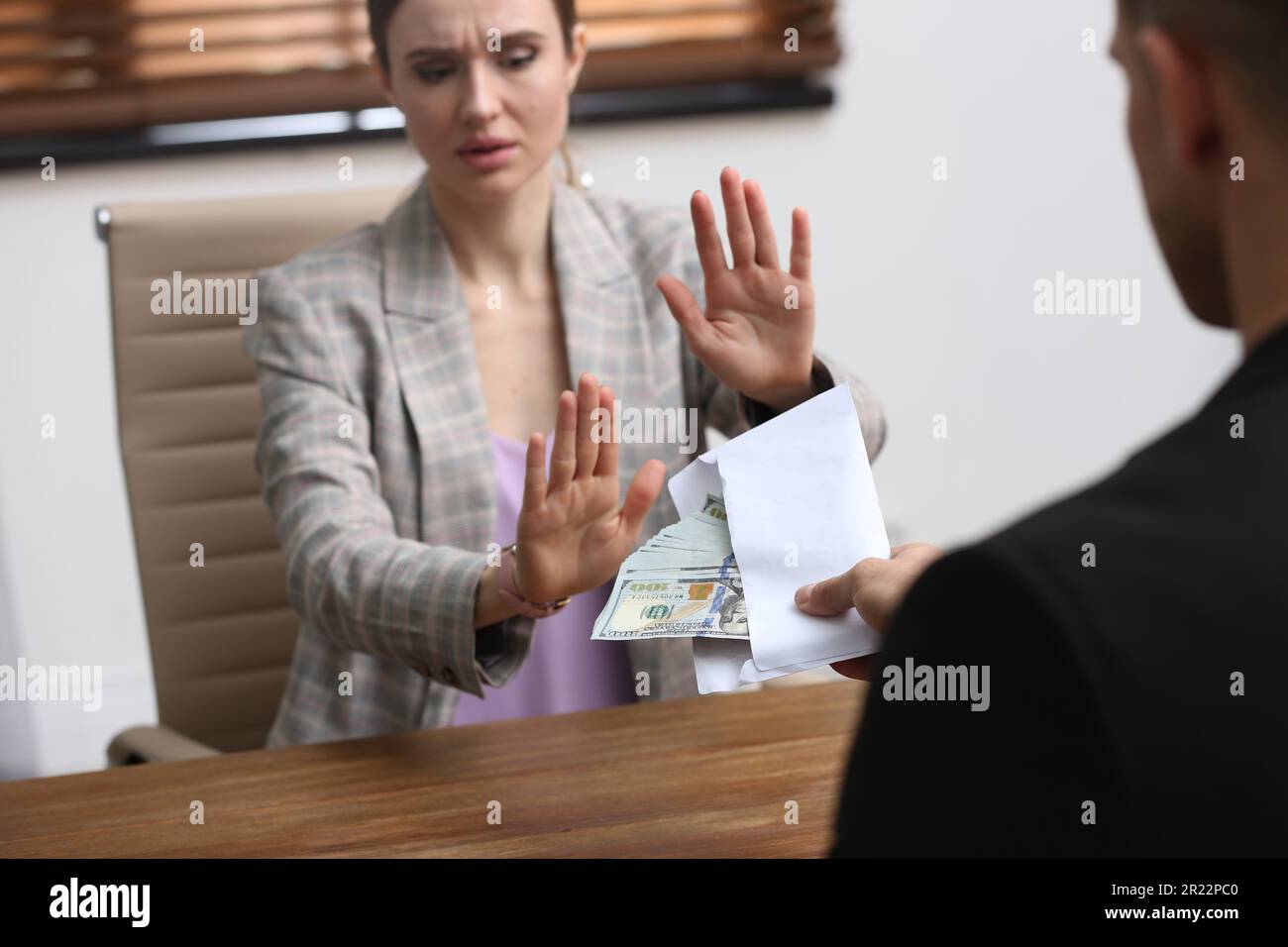 Refusing woman office hi-res stock photography and images - Alamy