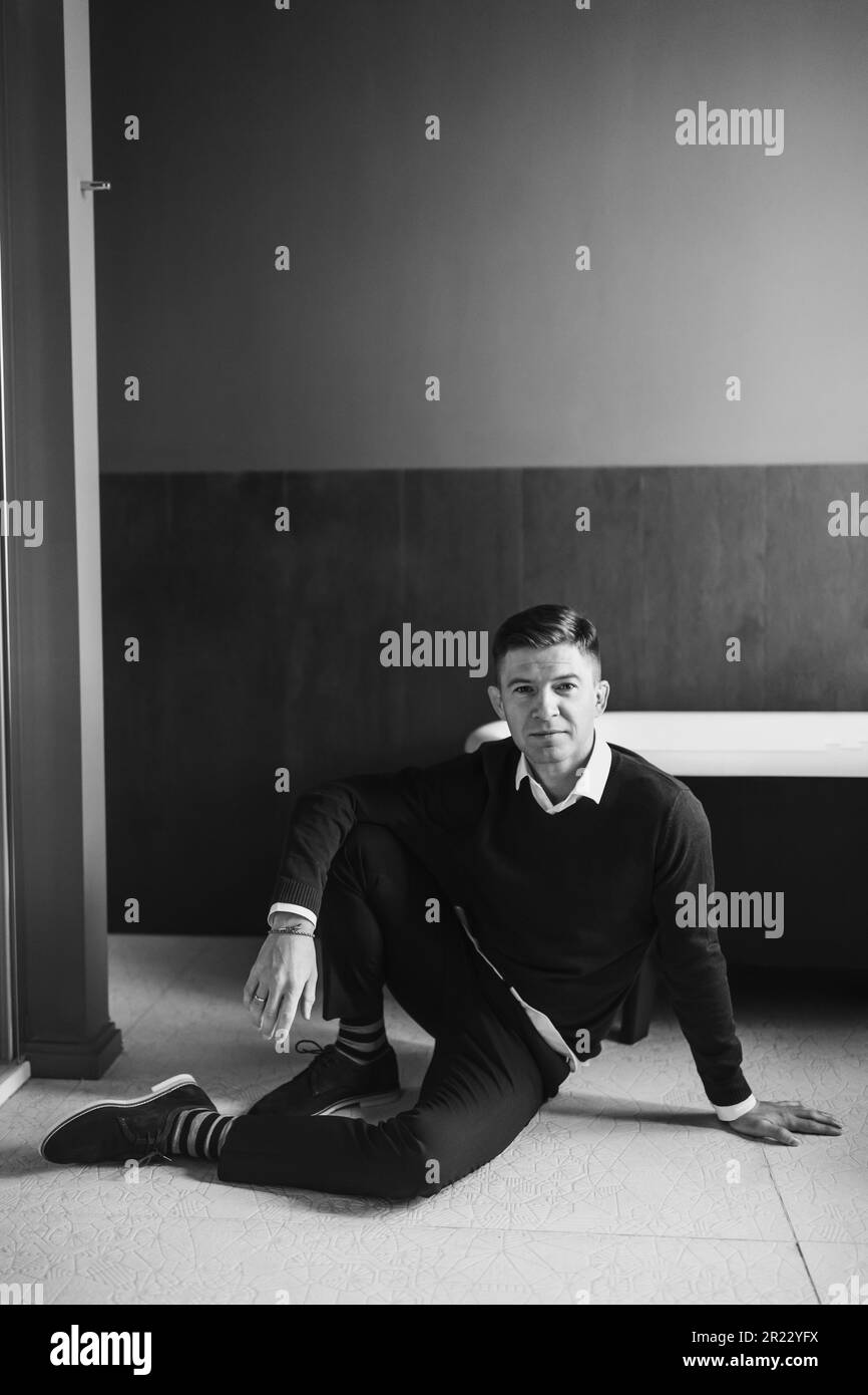 Fashion men studio Black and White Stock Photos & Images - Alamy