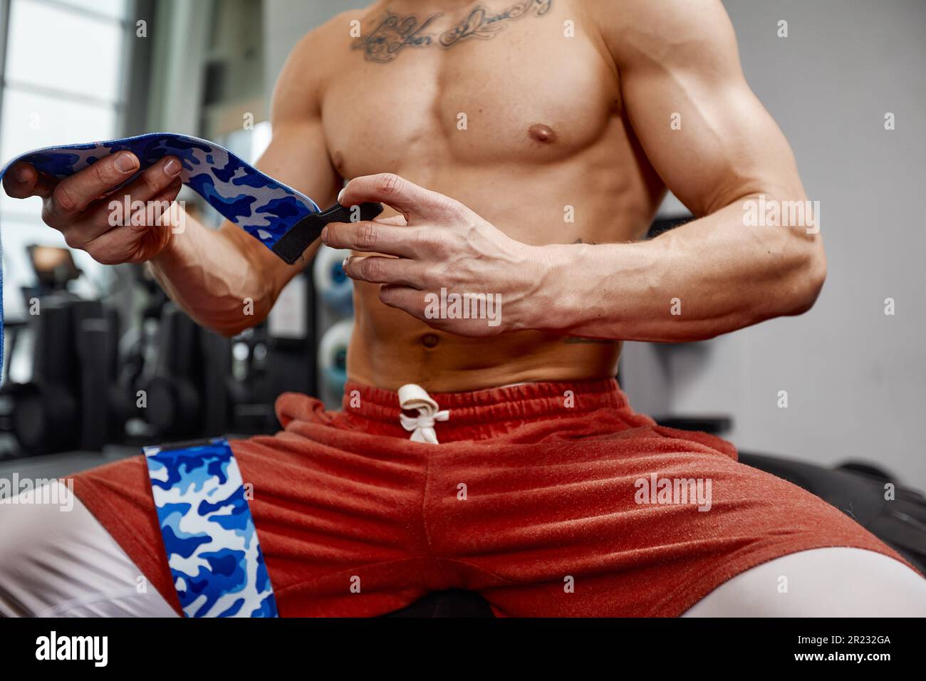 Guy wrapping hands before boxing hi-res stock photography and images ...