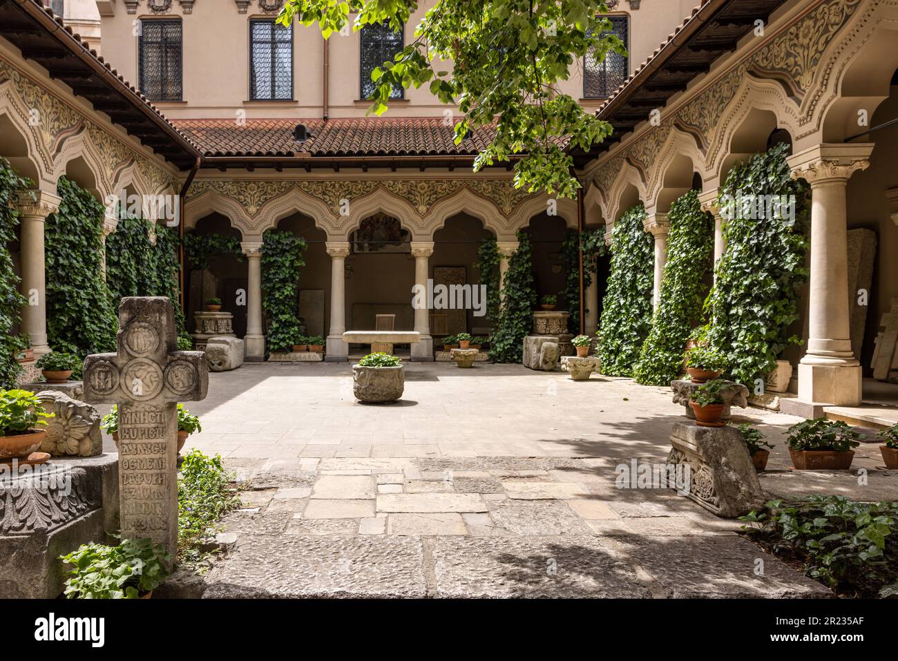 Stavropoleos monastery church hi-res stock photography and images - Alamy