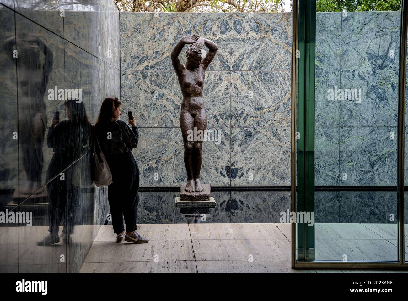 Alba sculpture by Georg Kolbe in the Mies Van der Rohe Pavilion in ...