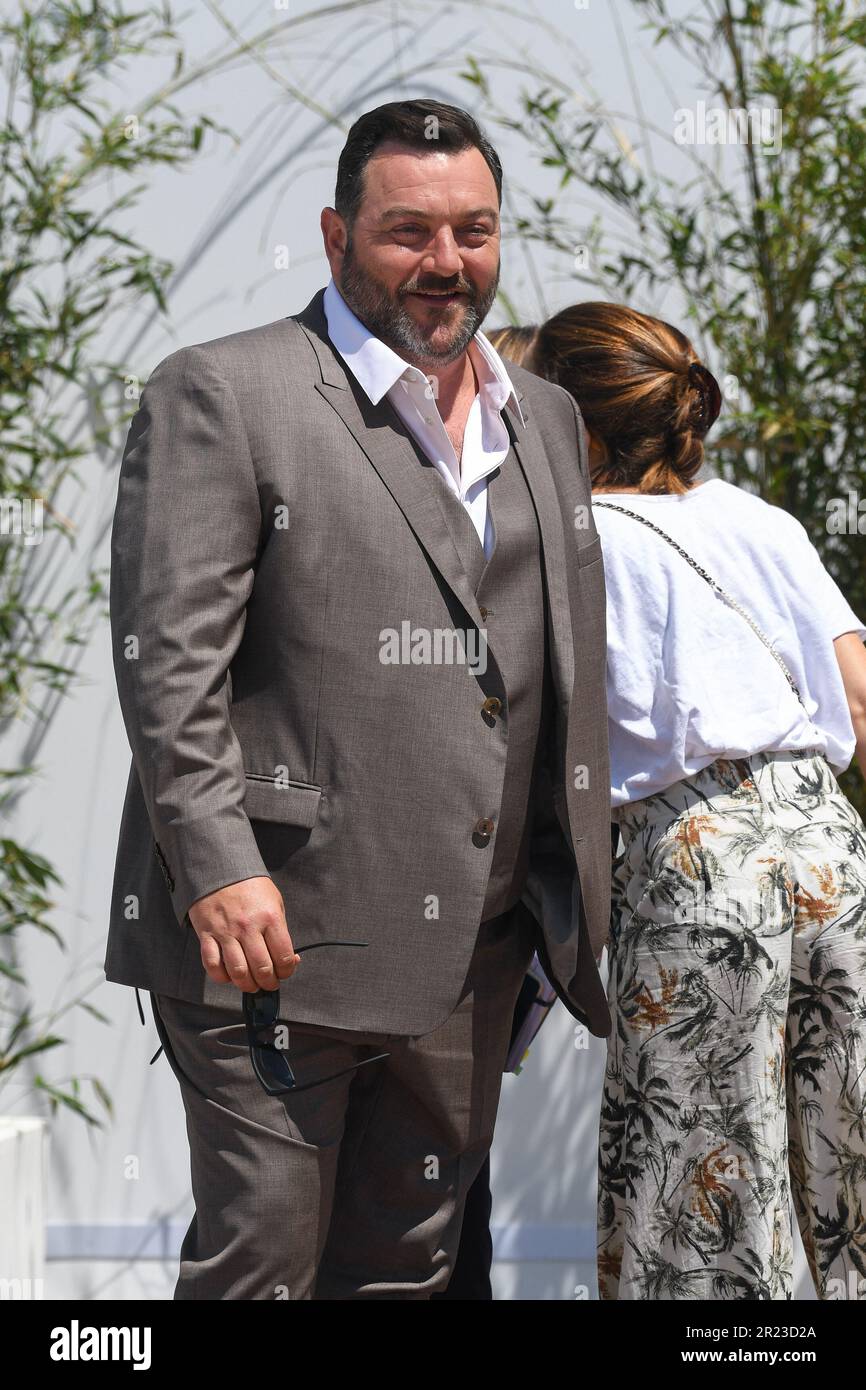 Cannes, France. 16th May, 2023. Denis Menochet arrives to the jury photocall as part of the 76th ...