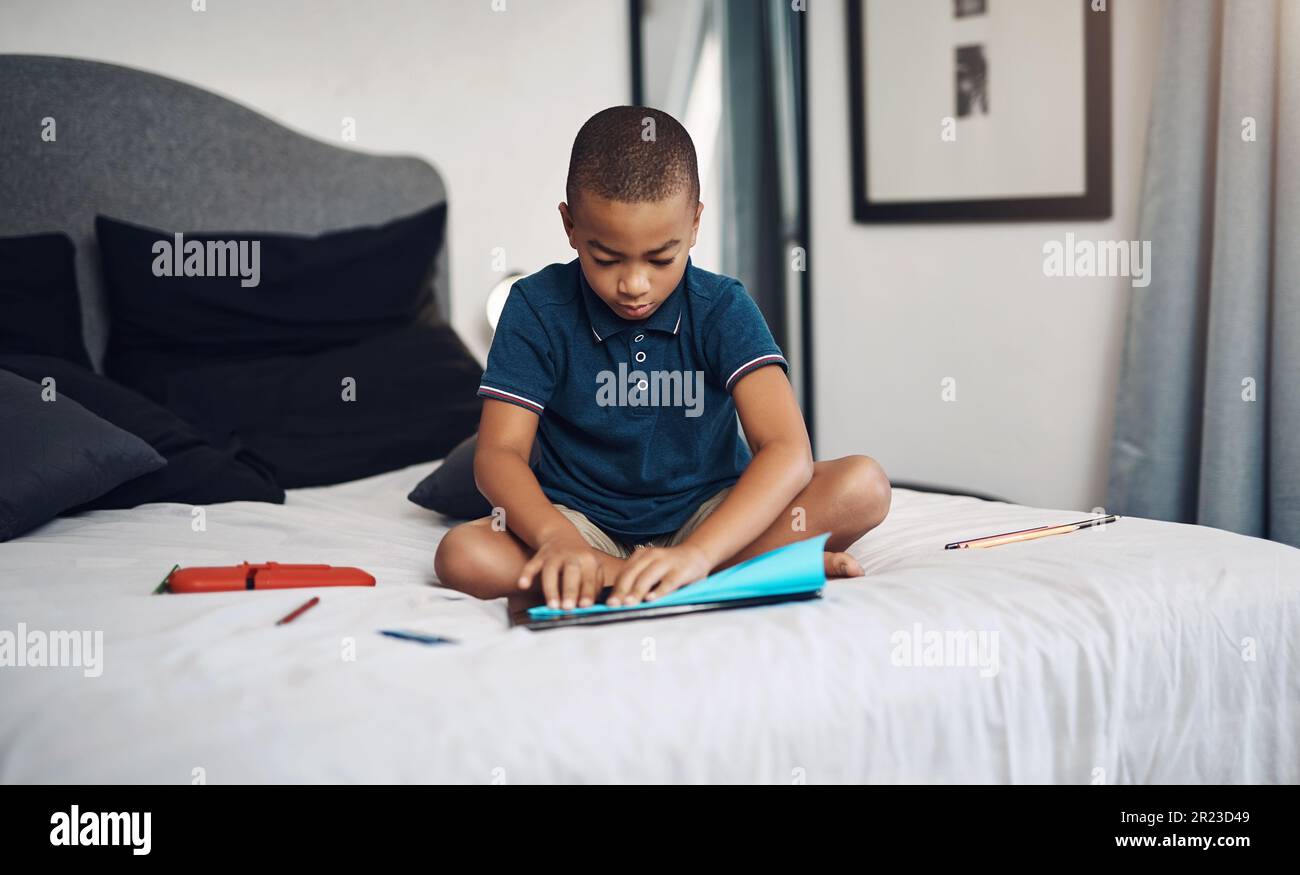 Hispanic kids making bed hi-res stock photography and images - Alamy