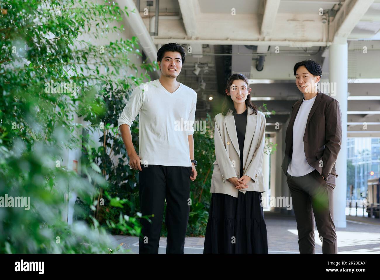 Japanese people portrait in downtown Tokyo Stock Photo - Alamy