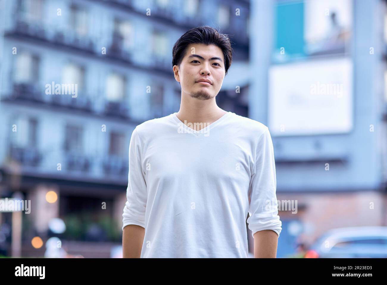Japanese man portrait in downtown Tokyo Stock Photo - Alamy