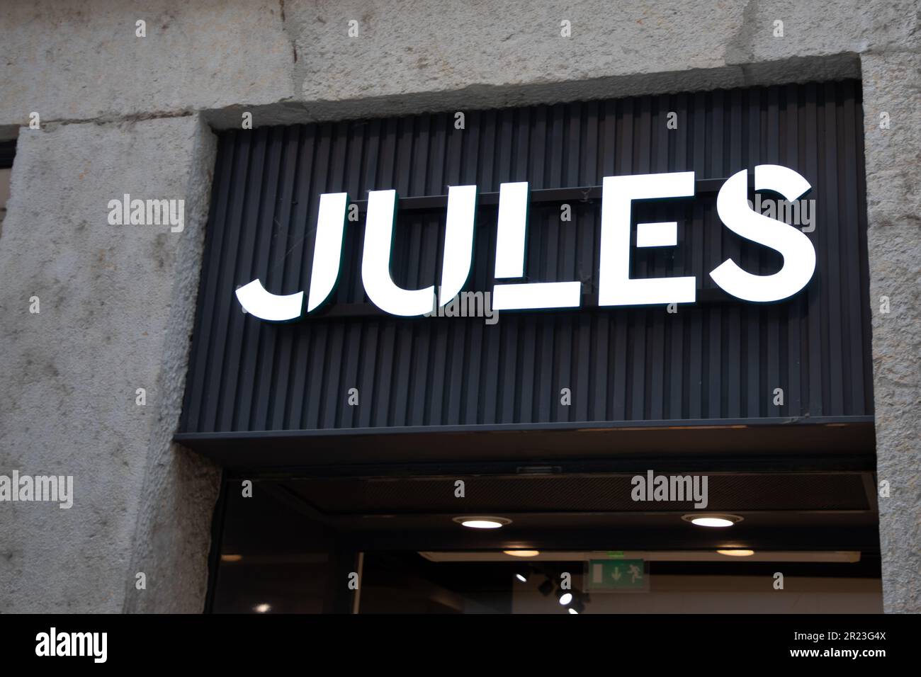 Bordeaux , Aquitaine France - 05 09 2023 : jules logo brand and text ...