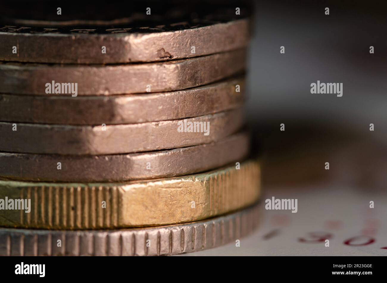Gold coins pile photo hi-res stock photography and images - Alamy
