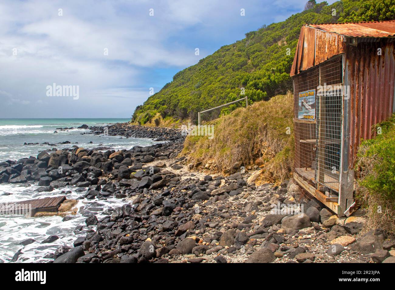 Old boatshed hi-res stock photography and images - Alamy