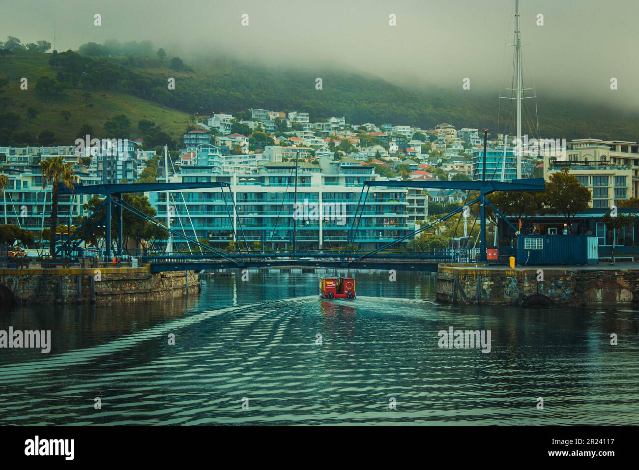 Beautiful port city in the western cape Stock Photo - Alamy