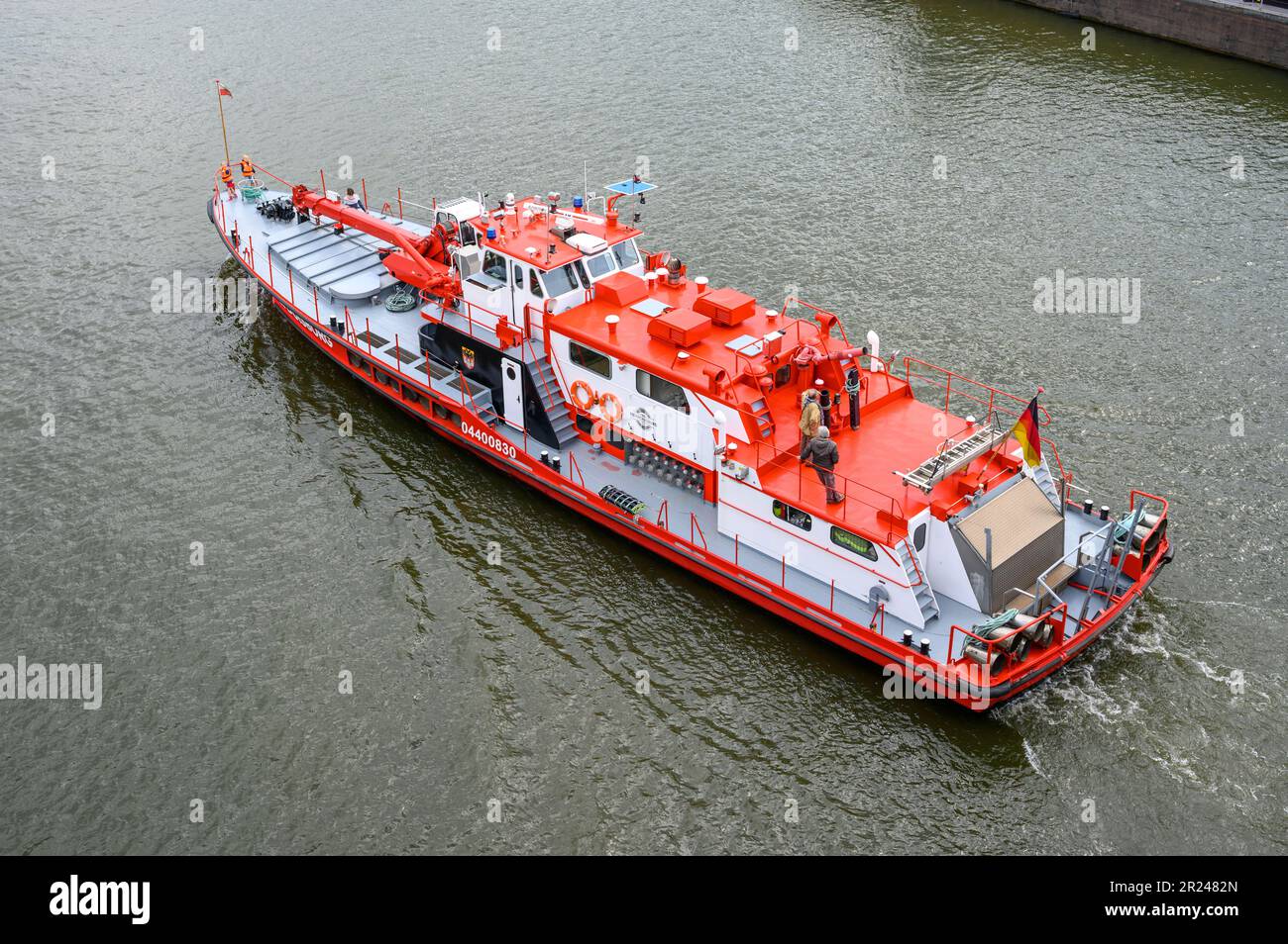 Firefighting ship hi-res stock photography and images - Alamy