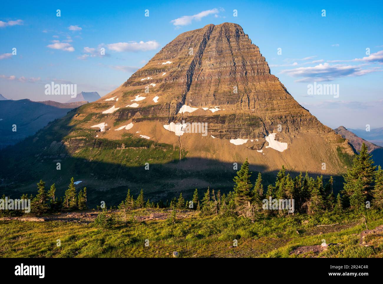 Hidden Lake Overlook, Glacier National Park in Montana Stock Photo - Alamy