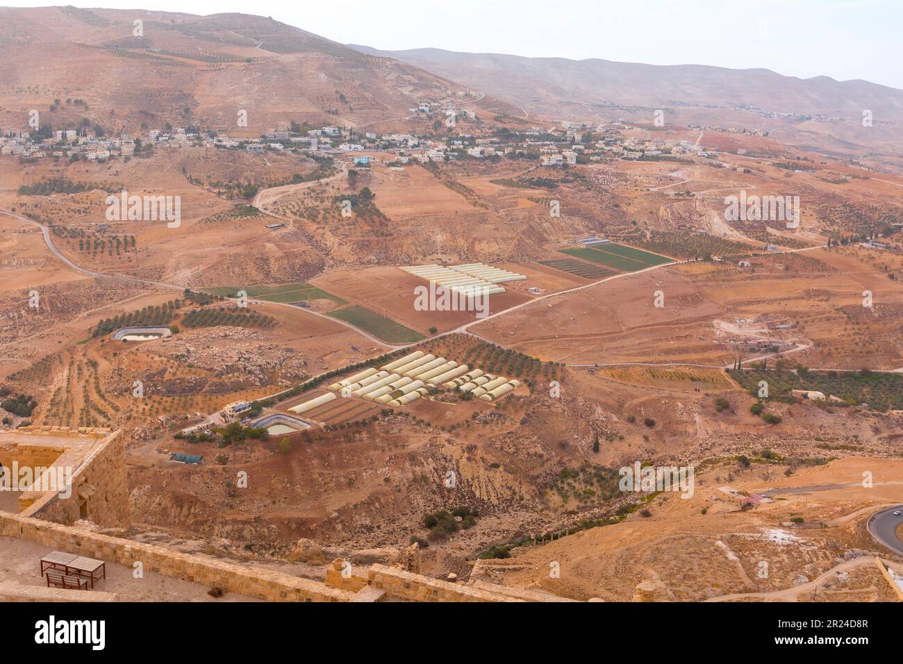 Al Karak, Jordan town view from Crusaders Castle Stock Photo - Alamy