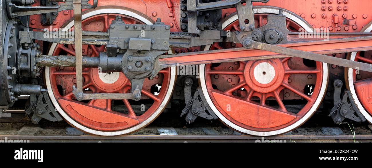 Connecting rods steam locomotive hi-res stock photography and images ...
