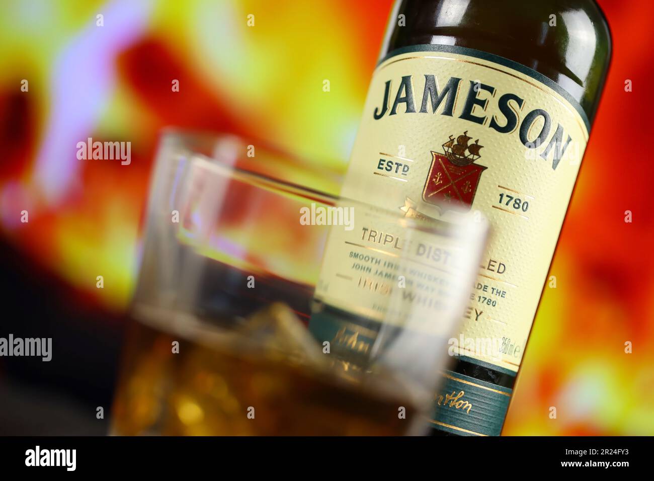 Fireplace splash hi-res stock photography and images - Alamy