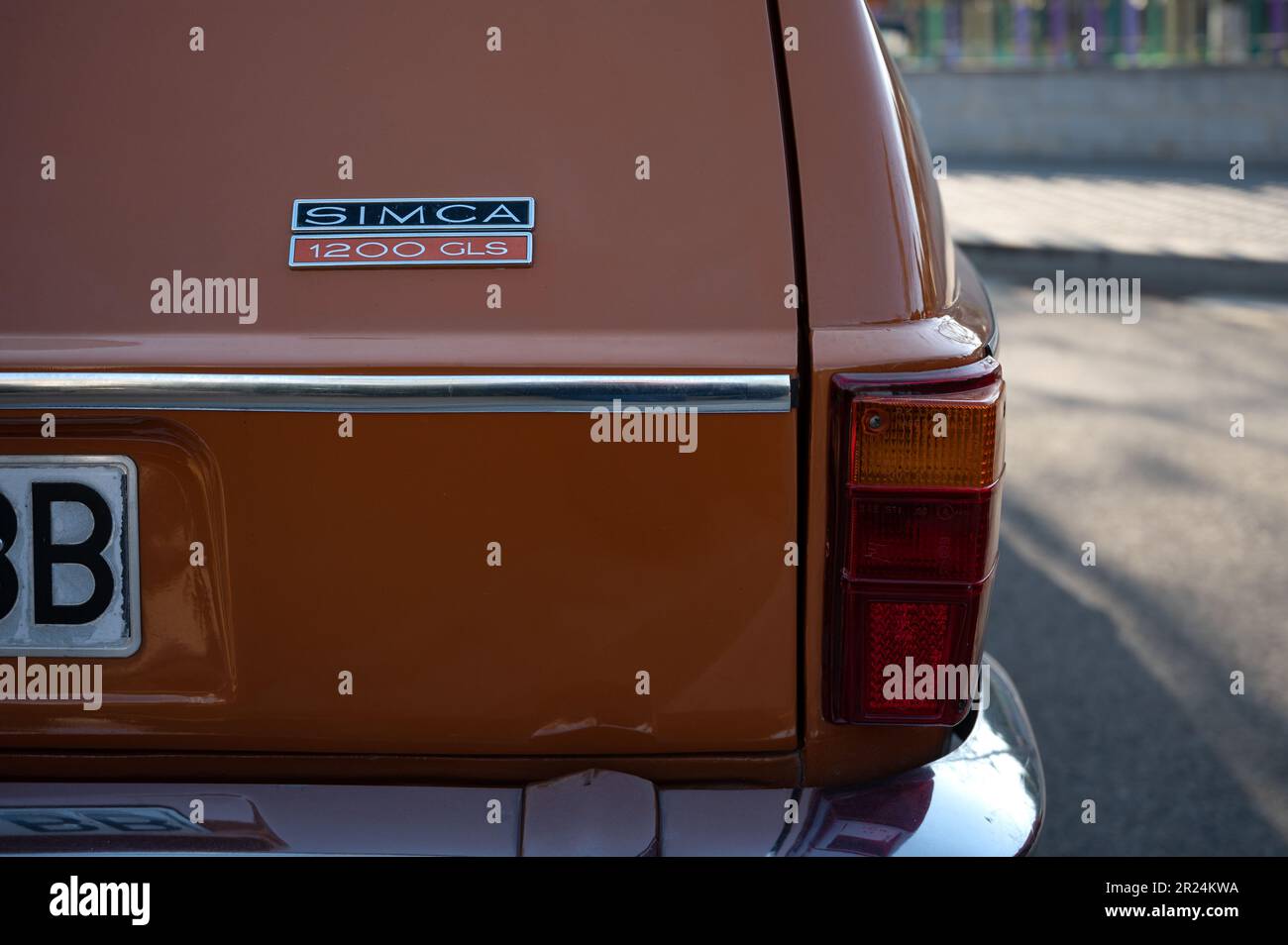 Detail of a classic and typical Spanish car Simca 1200 orange Stock ...