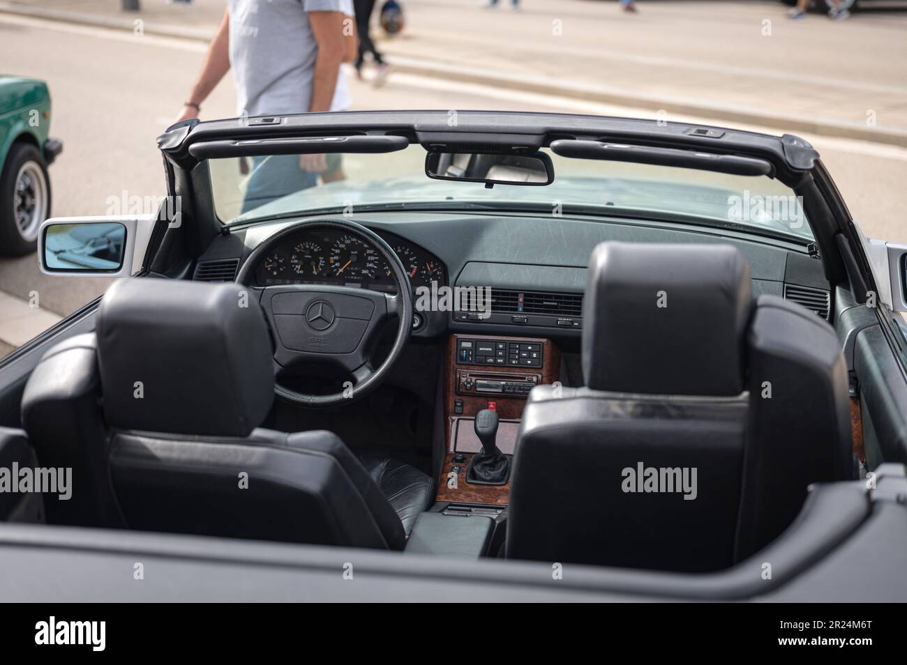 Detail of the interior of a luxury classic Mercedes Benz R129 300 SL ...