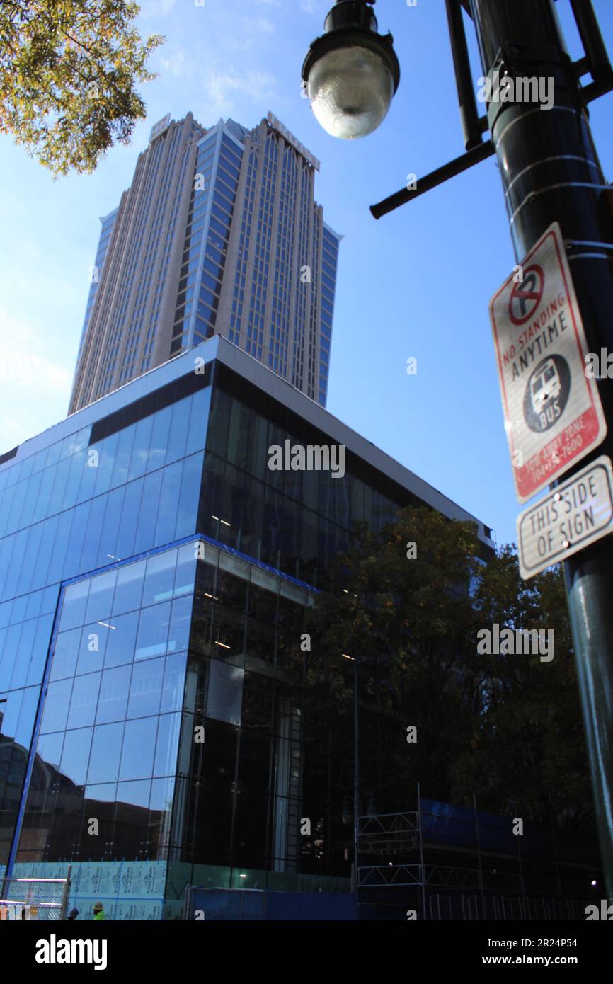 Truist hi-res stock photography and images - Alamy