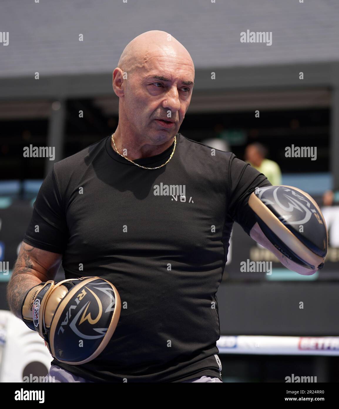 Taylor v cameron boxing hi-res stock photography and images - Alamy