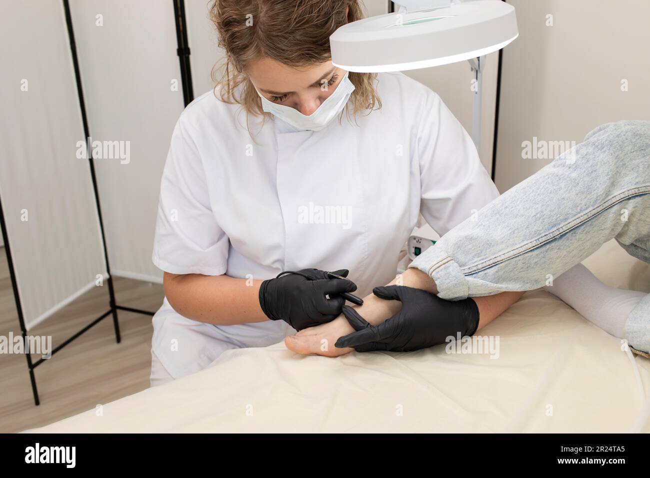 Professional electrolysis device permanent hi-res stock photography and ...