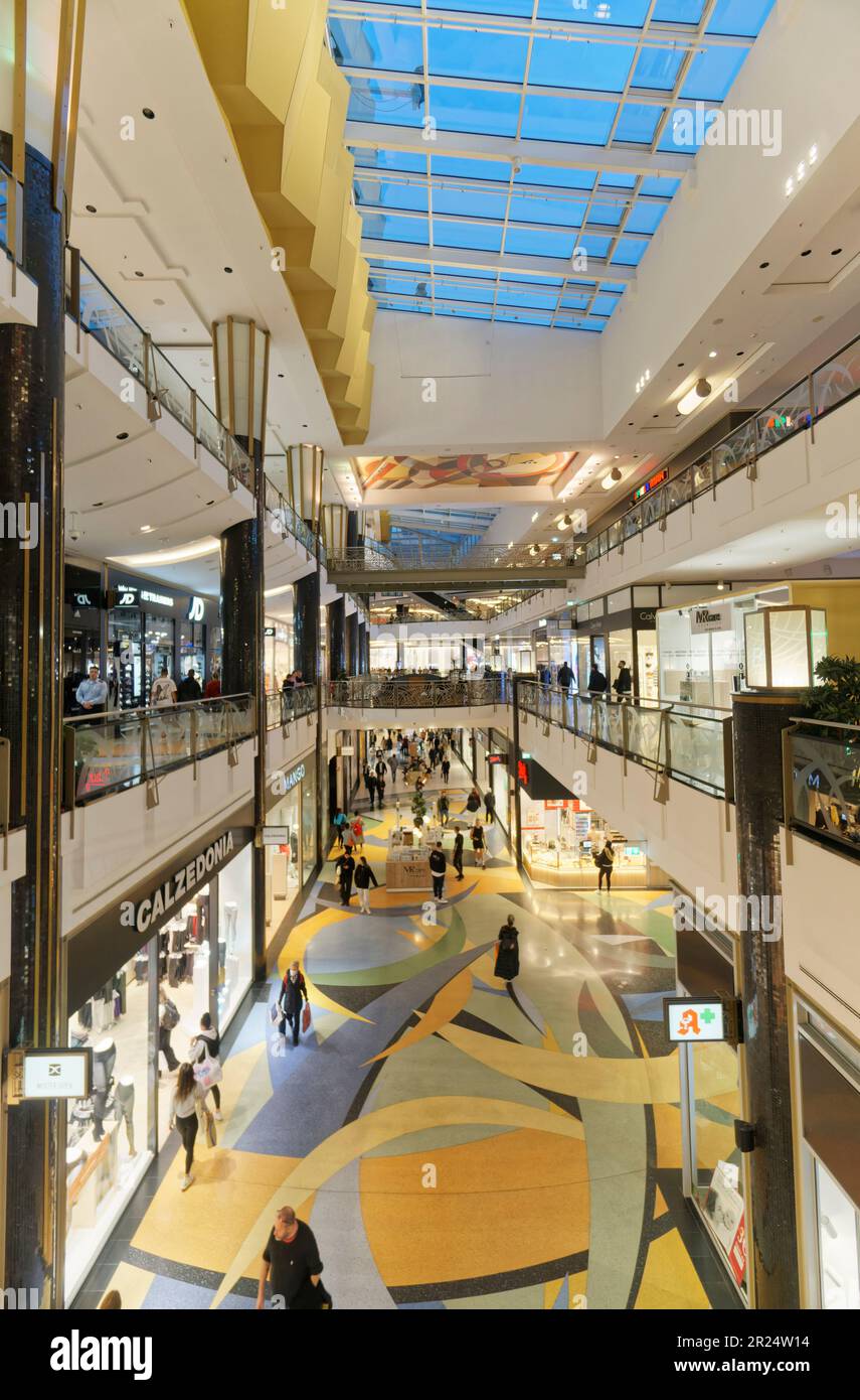 Alexa shoppping mall, Alexanderplatz, Berlin Stock Photo - Alamy