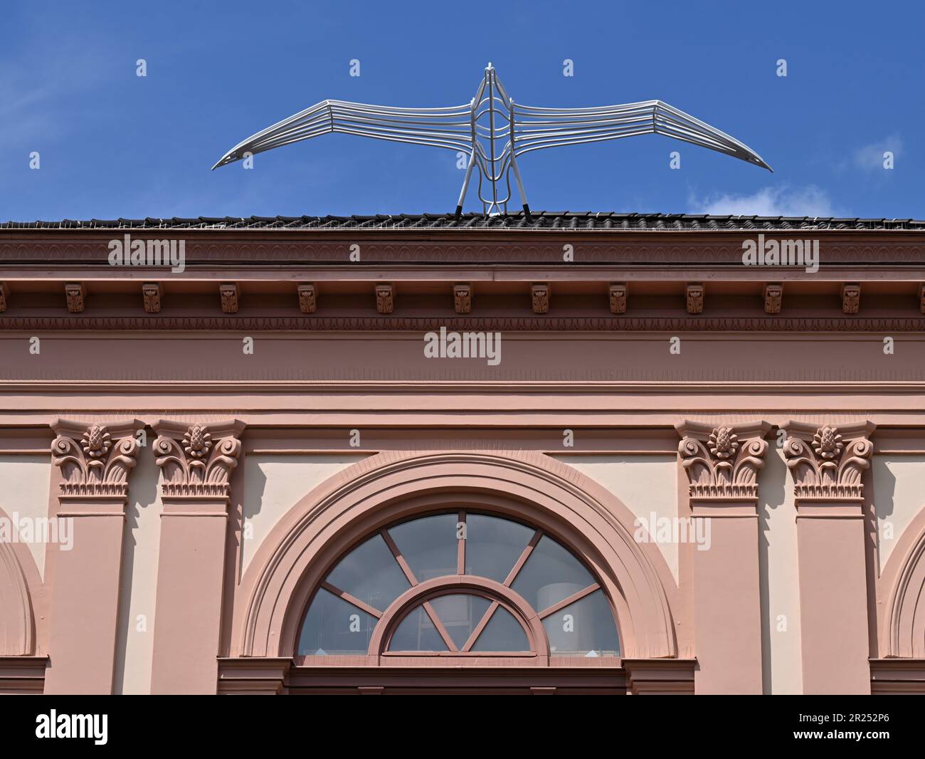 Eisenach, Germany. 17th May, 2023. The seven-meter sculpture of an ...