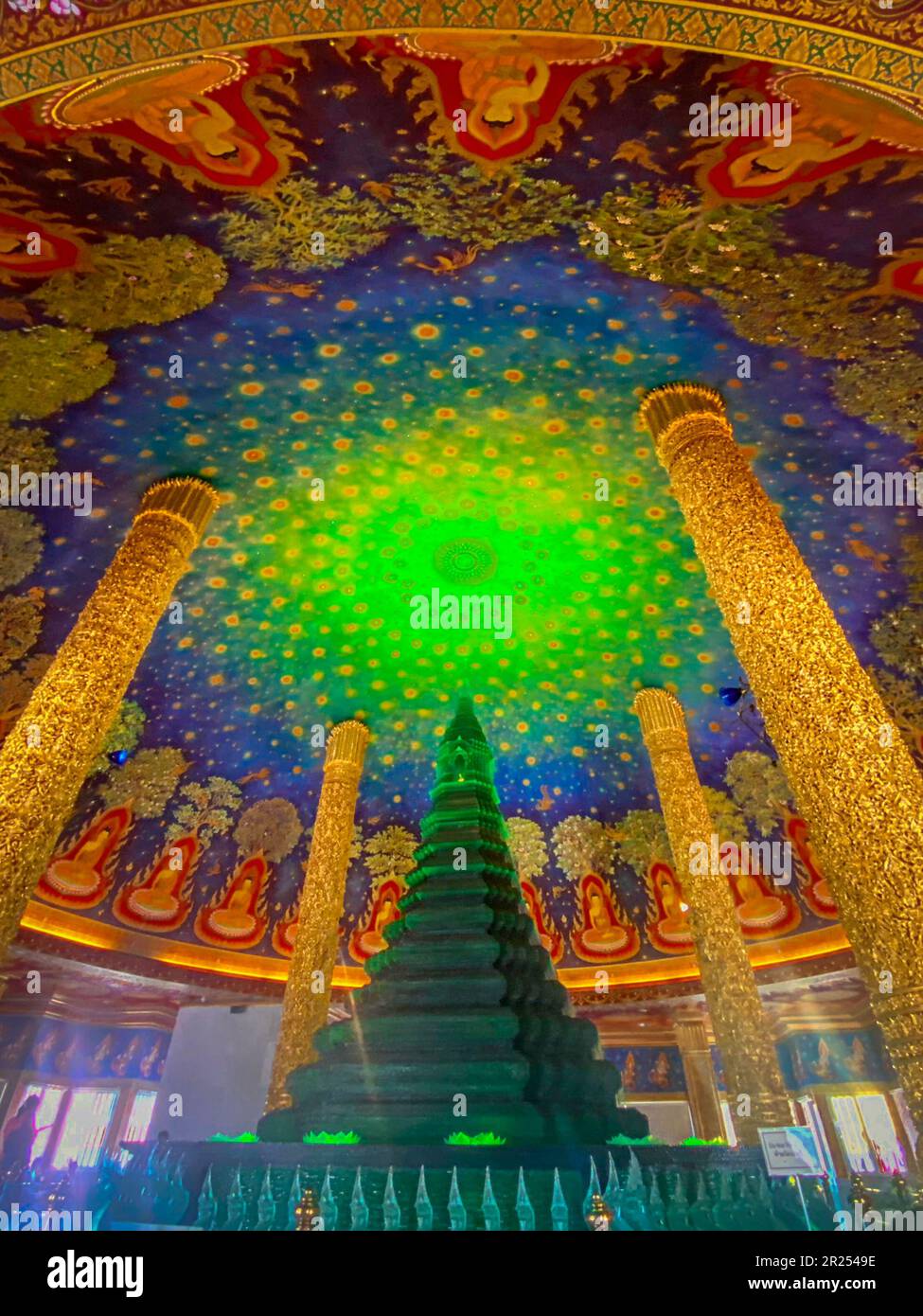 Wat pak nam phasi charoen temple hi-res stock photography and images ...