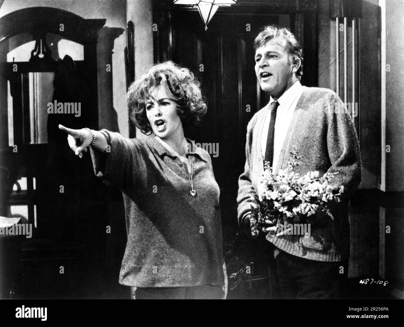 ELIZABETH TAYLOR and RICHARD BURTON in WHO'S AFRAID OF VIRGINIA WOOLF ...
