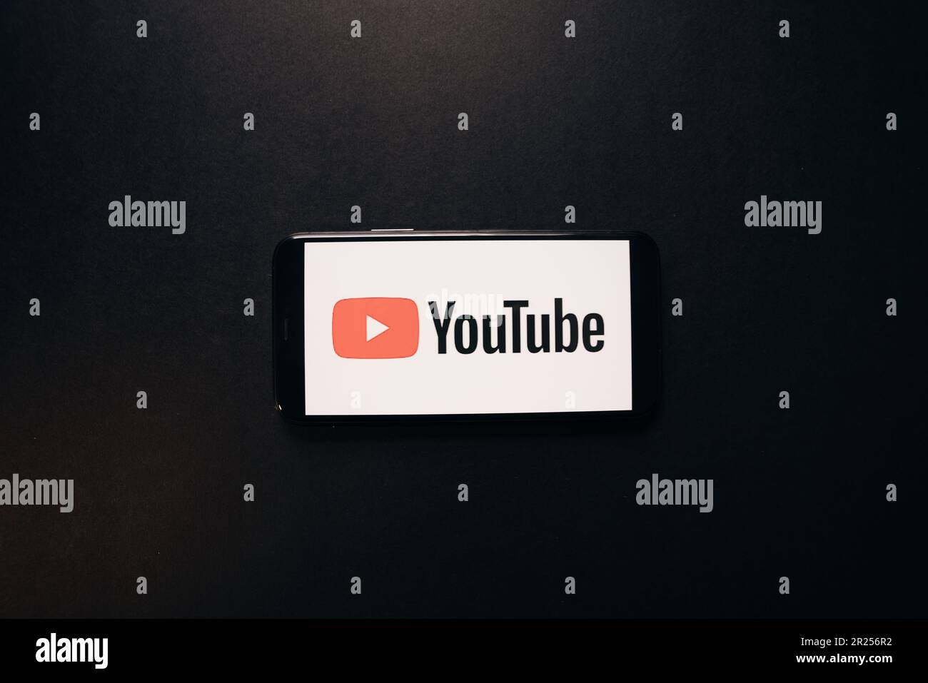 Youtube logo on tv screen hi-res stock photography and images - Alamy