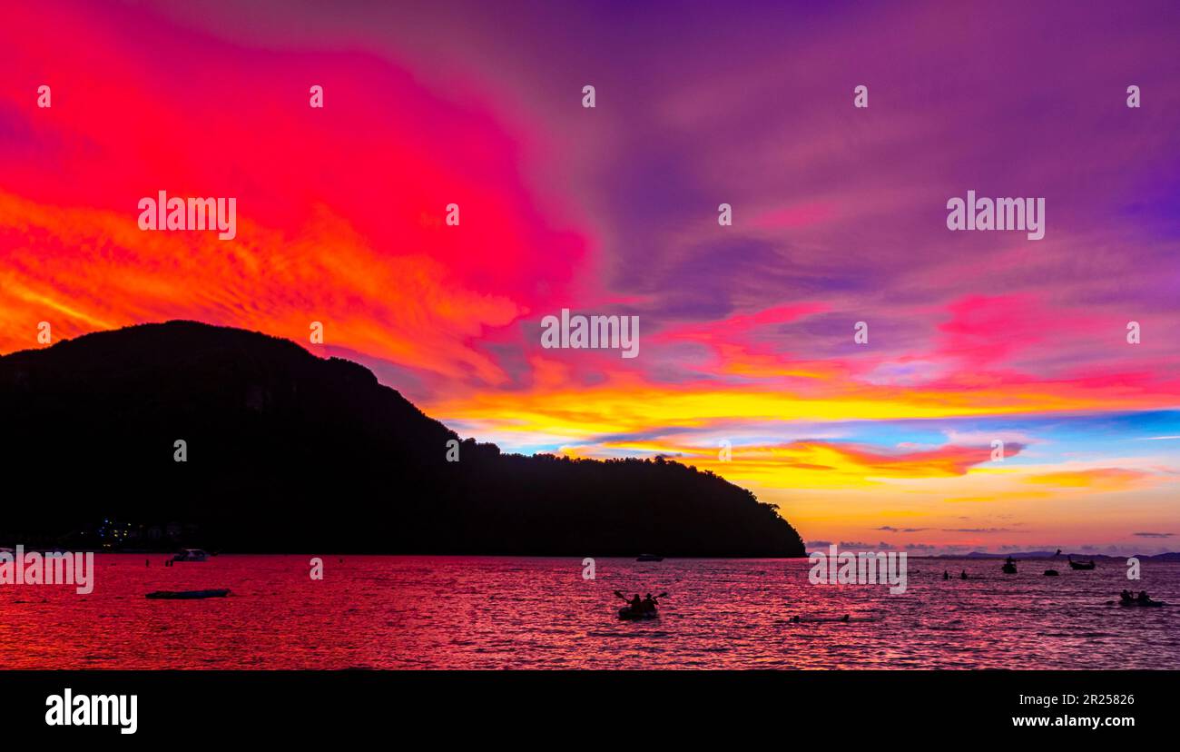 Beautiful colorful golden stunning sunset and tropical paradise ...