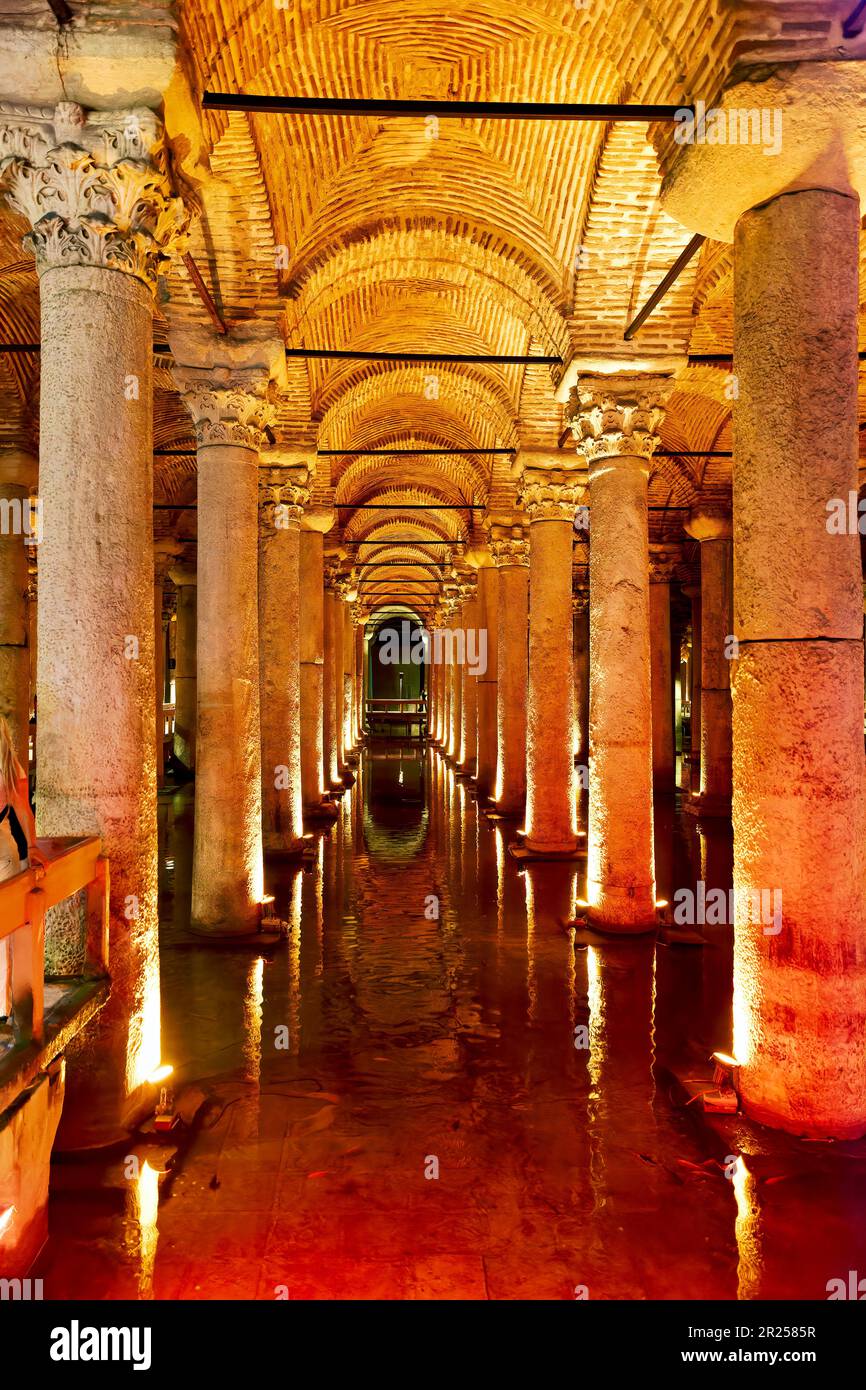 Medieval cistern hi-res stock photography and images - Alamy