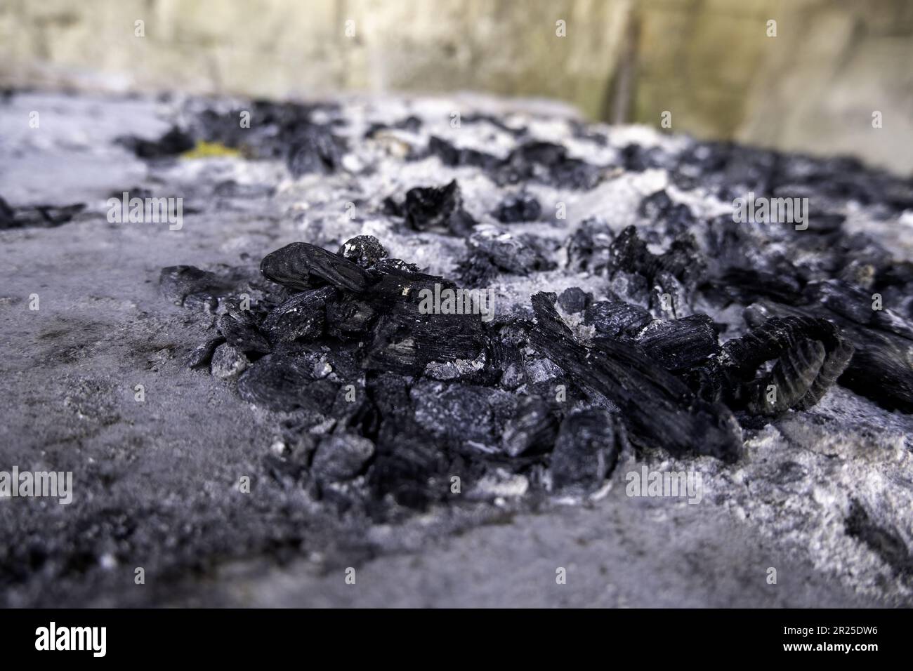 Detail of wood burning with fire and flames, destruction Stock Photo ...