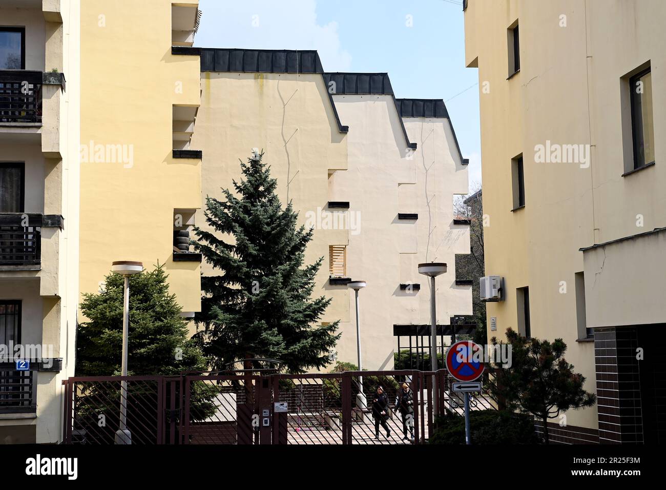 Russian apartment 1980s hi-res stock photography and images - Alamy