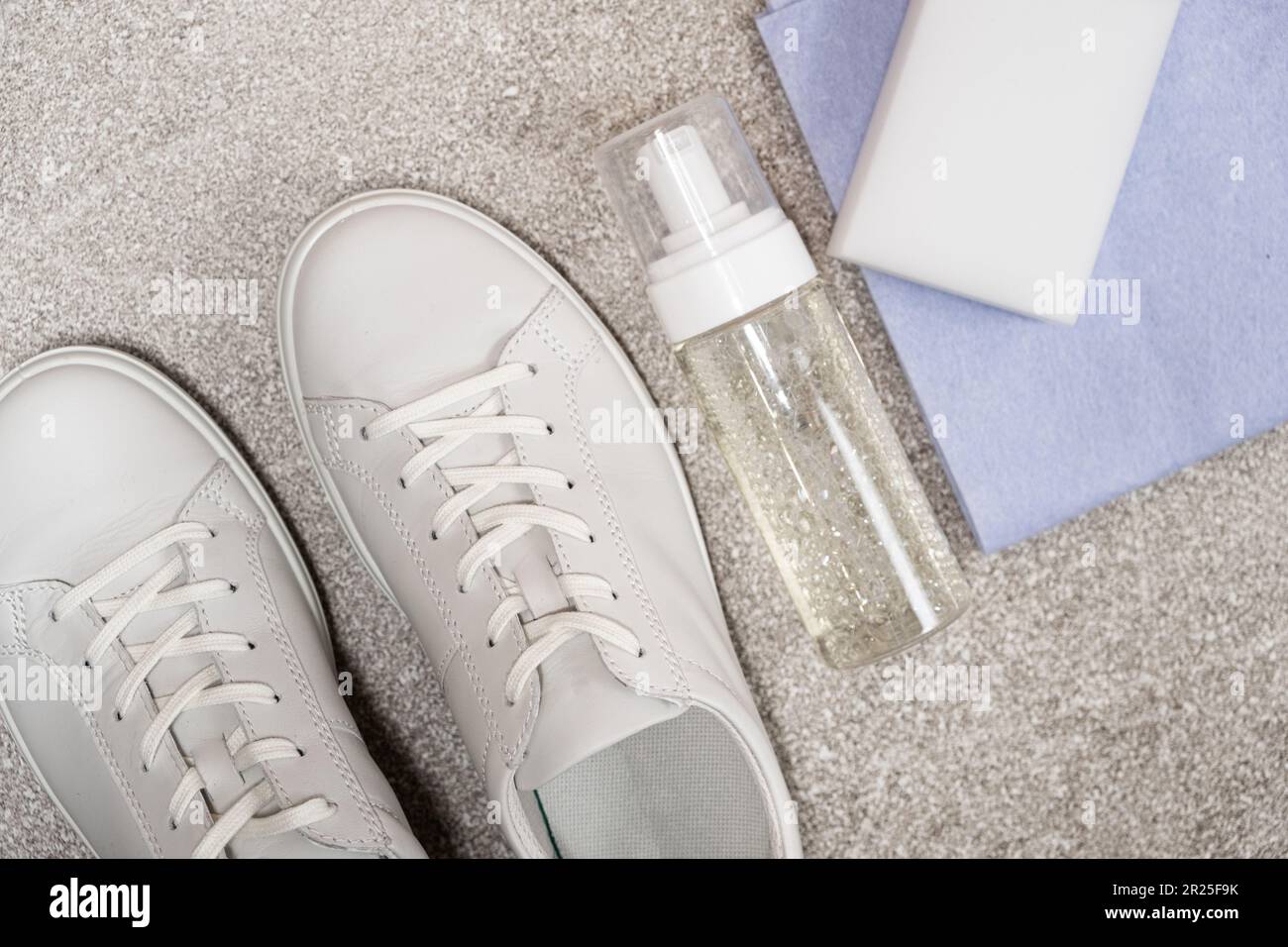 White leather shoe cleaning kit - foam, rag and sponge Stock Photo - Alamy