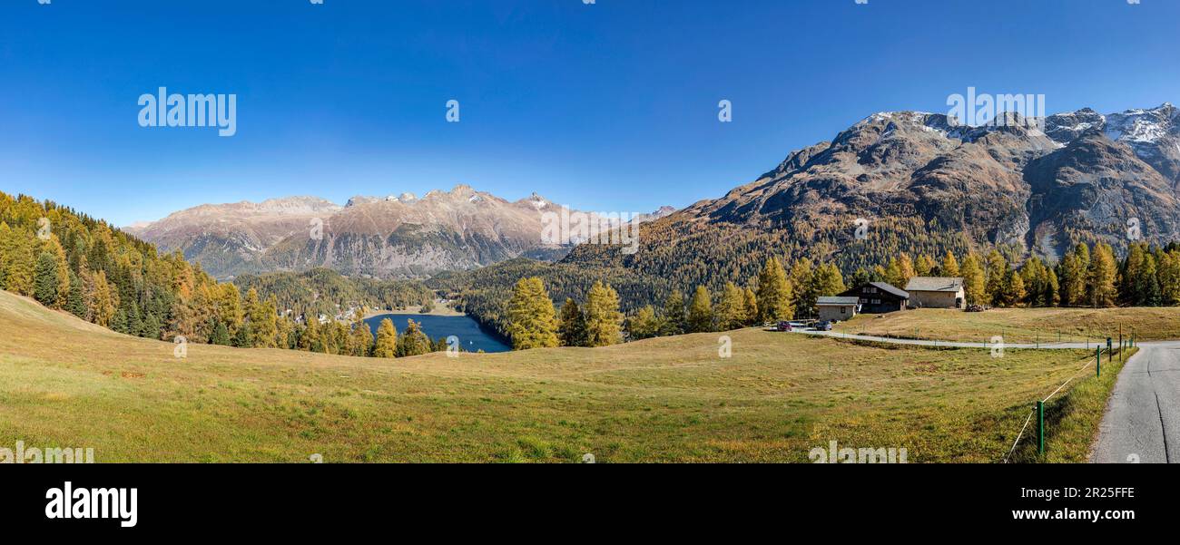 View over lake Sankt Moritz from the Via Alpina *** Local Caption ...