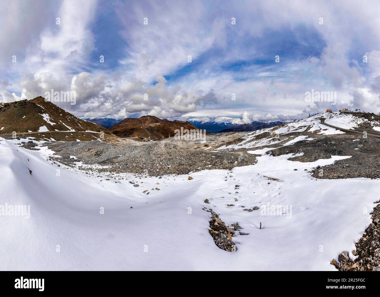 Bormio italie hi-res stock photography and images - Alamy