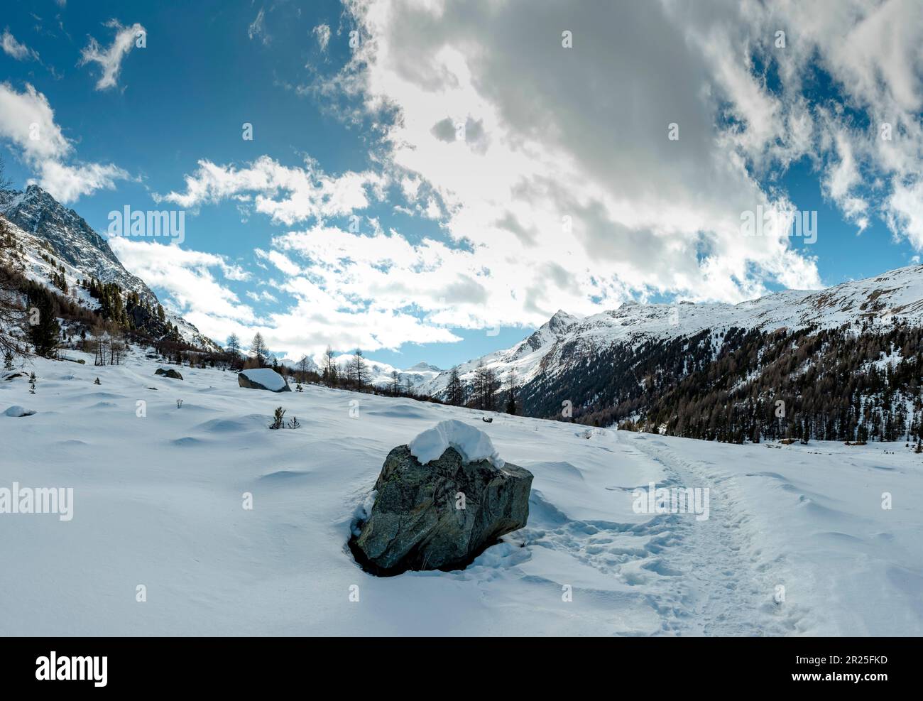 Roseg glacier hi-res stock photography and images - Alamy