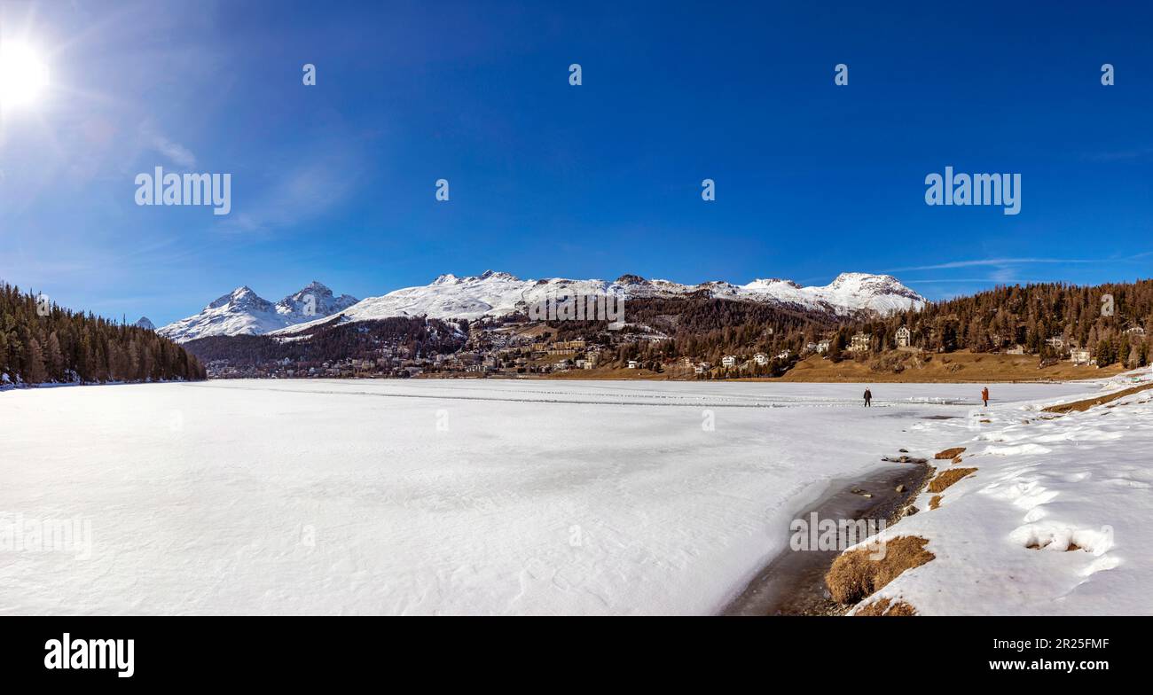 The frozen Lake St Moritz *** Local Caption *** Sankt Moritz ...