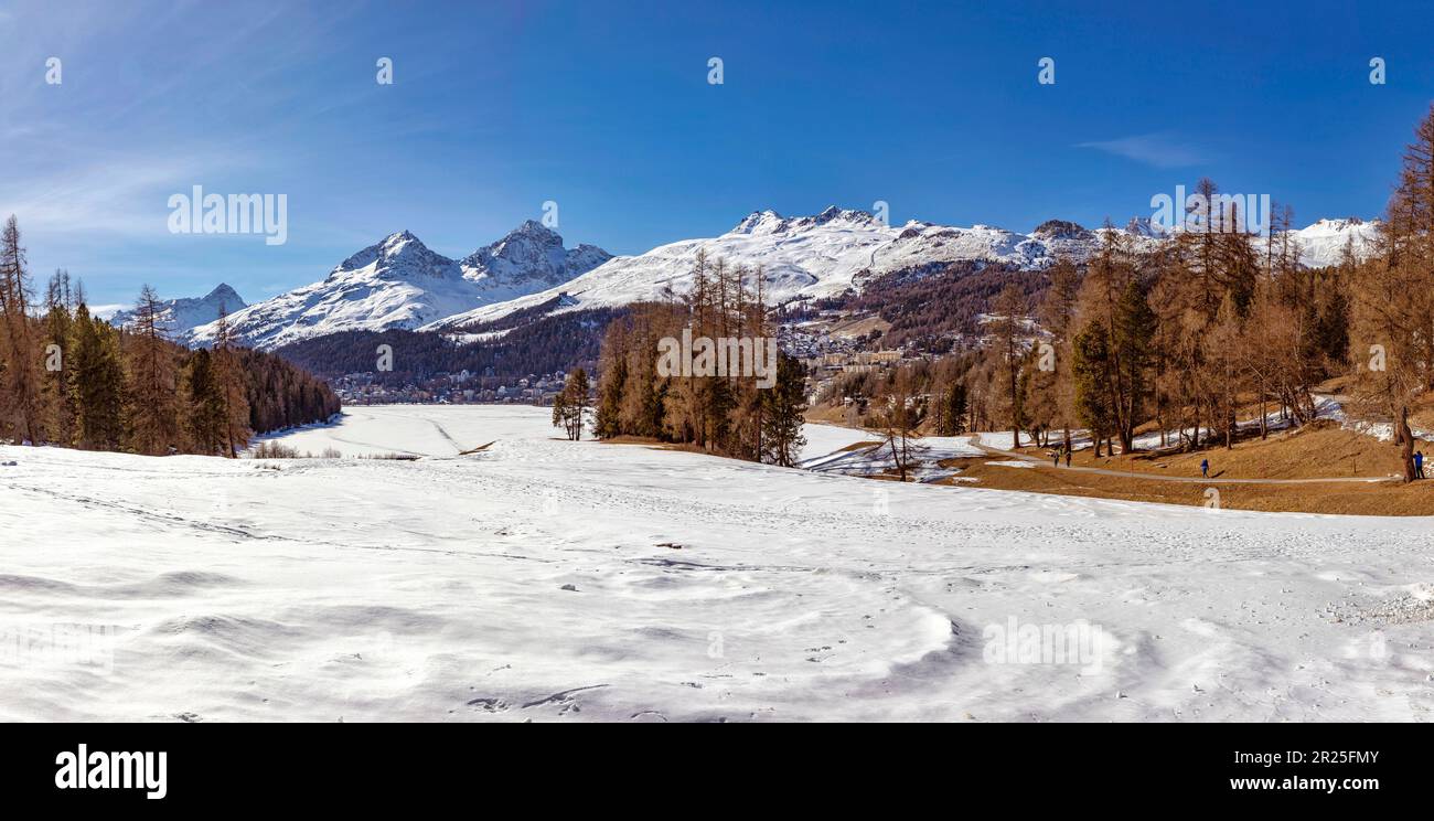 Via Dimlej to the frozen Lake St Moritz *** Local Caption *** Sankt ...