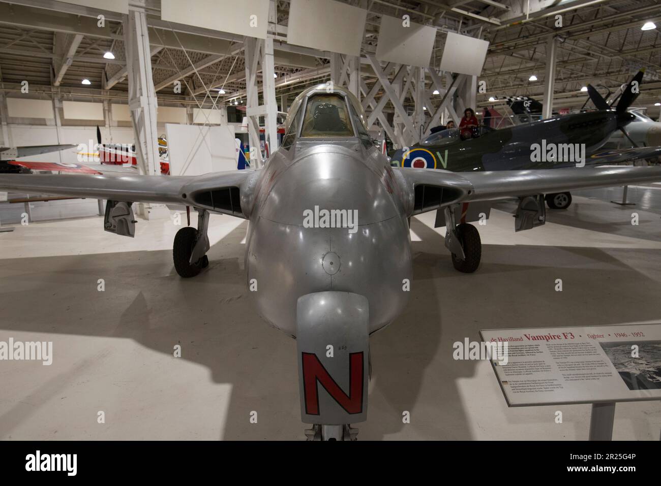 De havilland vampire wwii hi-res stock photography and images - Alamy