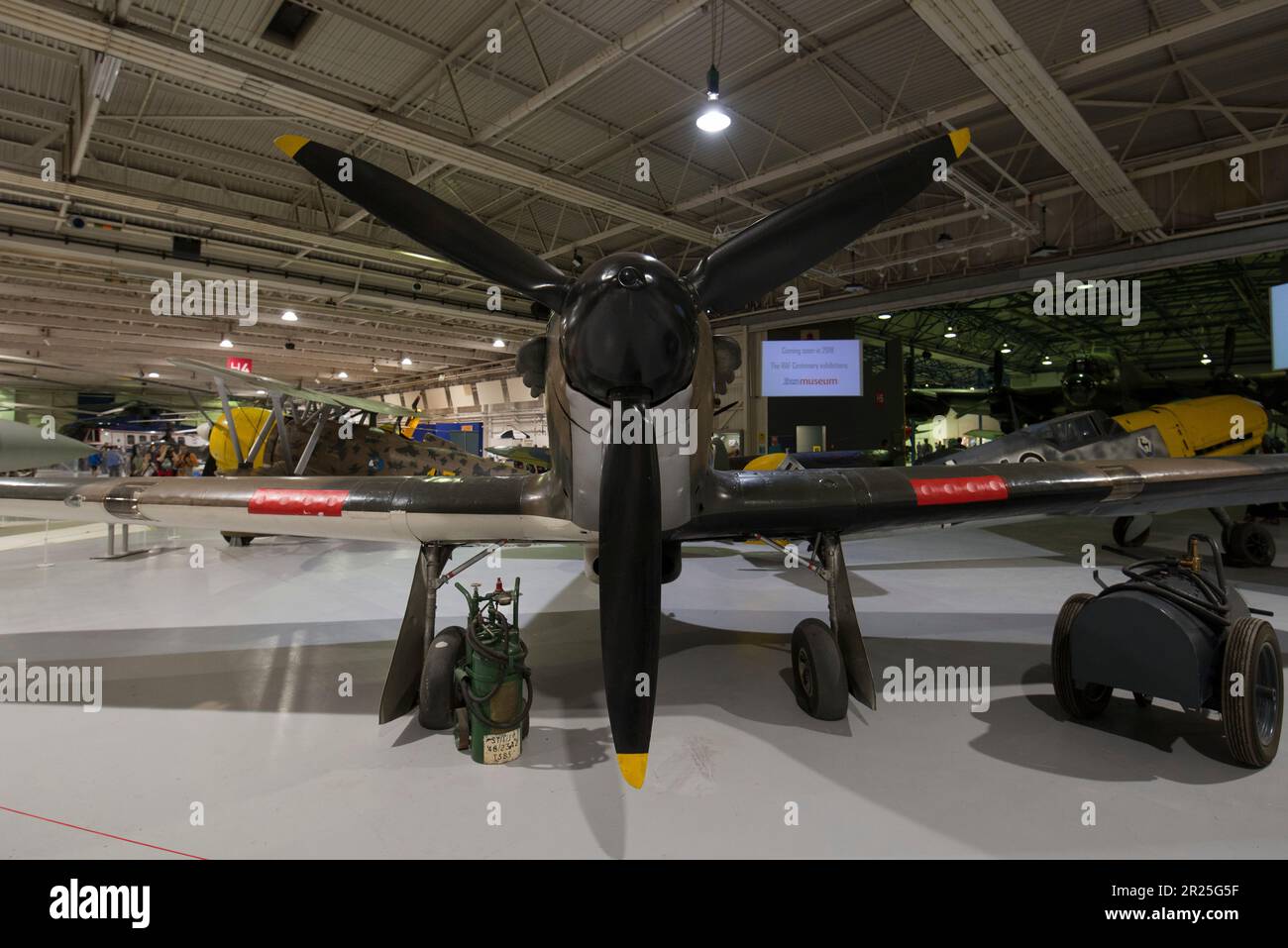 Hawker hurricane mki hi-res stock photography and images - Alamy